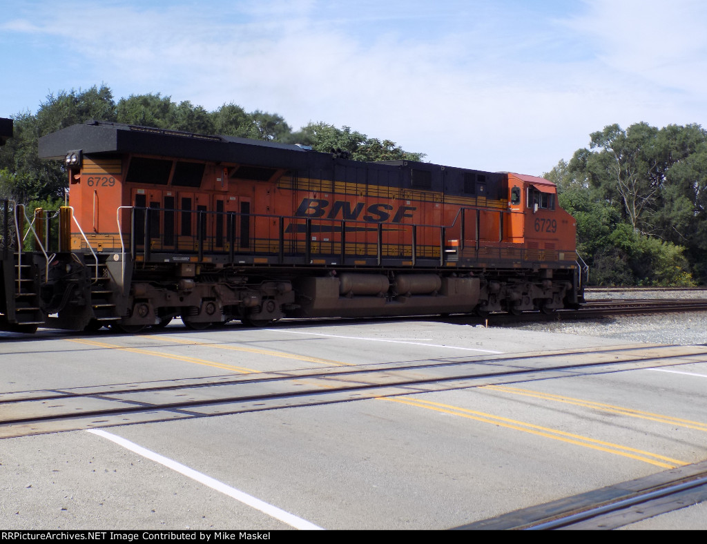 BNSF 6729